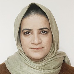 Uzma Javed's Instagram, Twitter & Facebook on IDCrawl